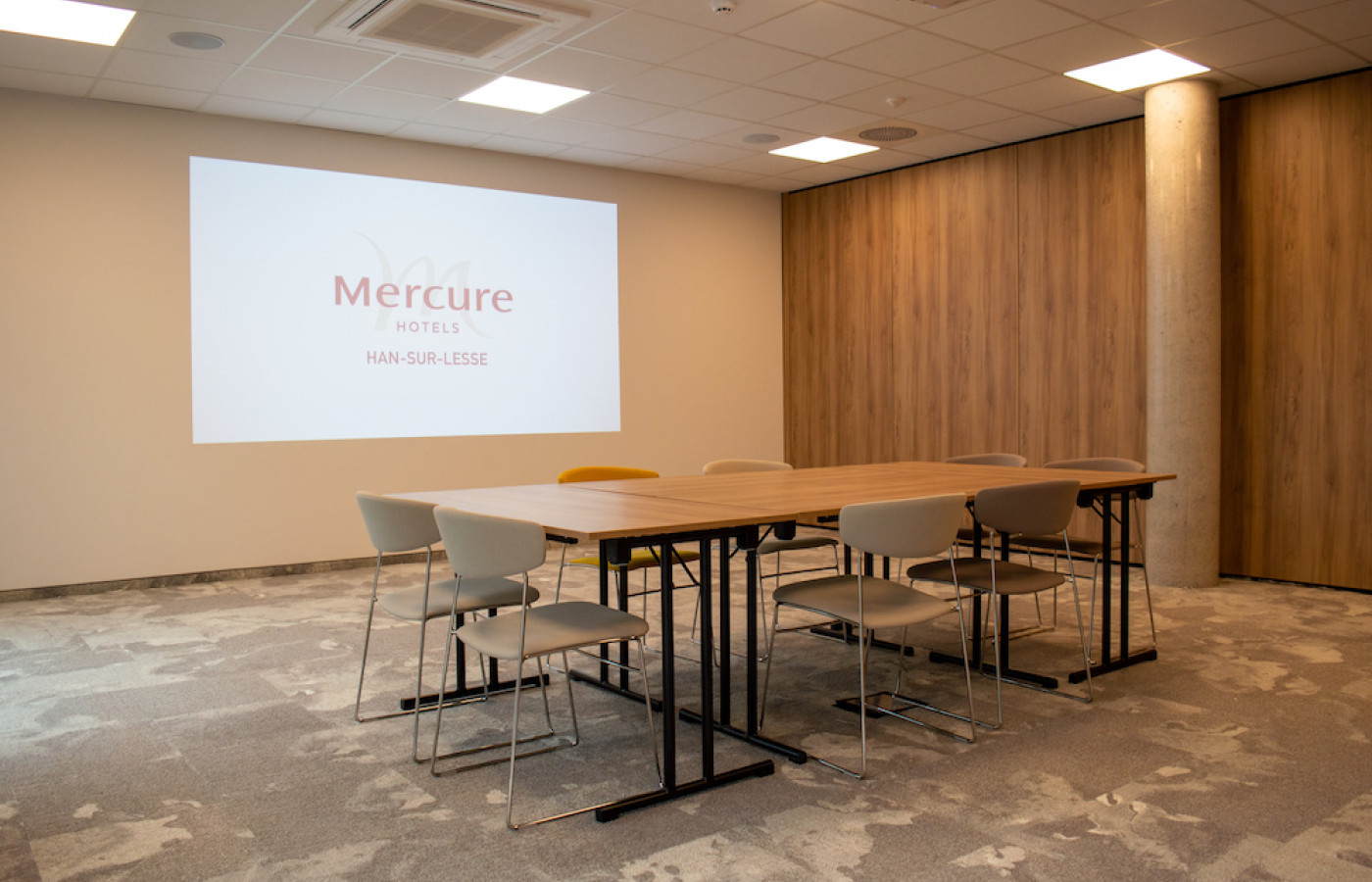 Vergaderlocatie met modulaire ruimtes in de Ardennen – Mercure Han-sur ...