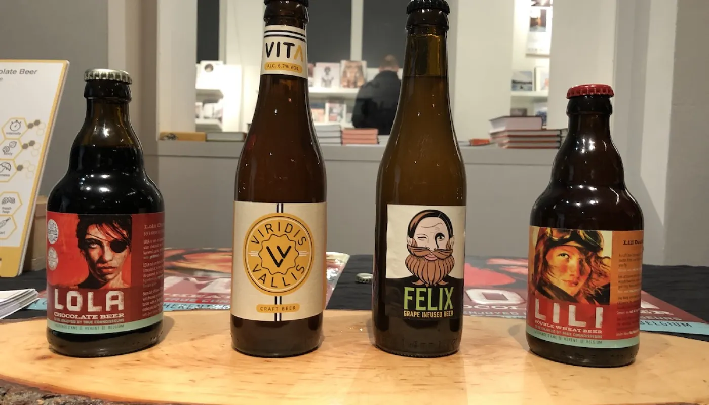 Bierolade geeft een Belgische culinaire toets aan de fototentoonstelling van bekende fotografe ...